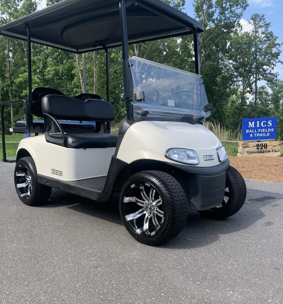 2016 EZGO RXV – White - Queen City Carts