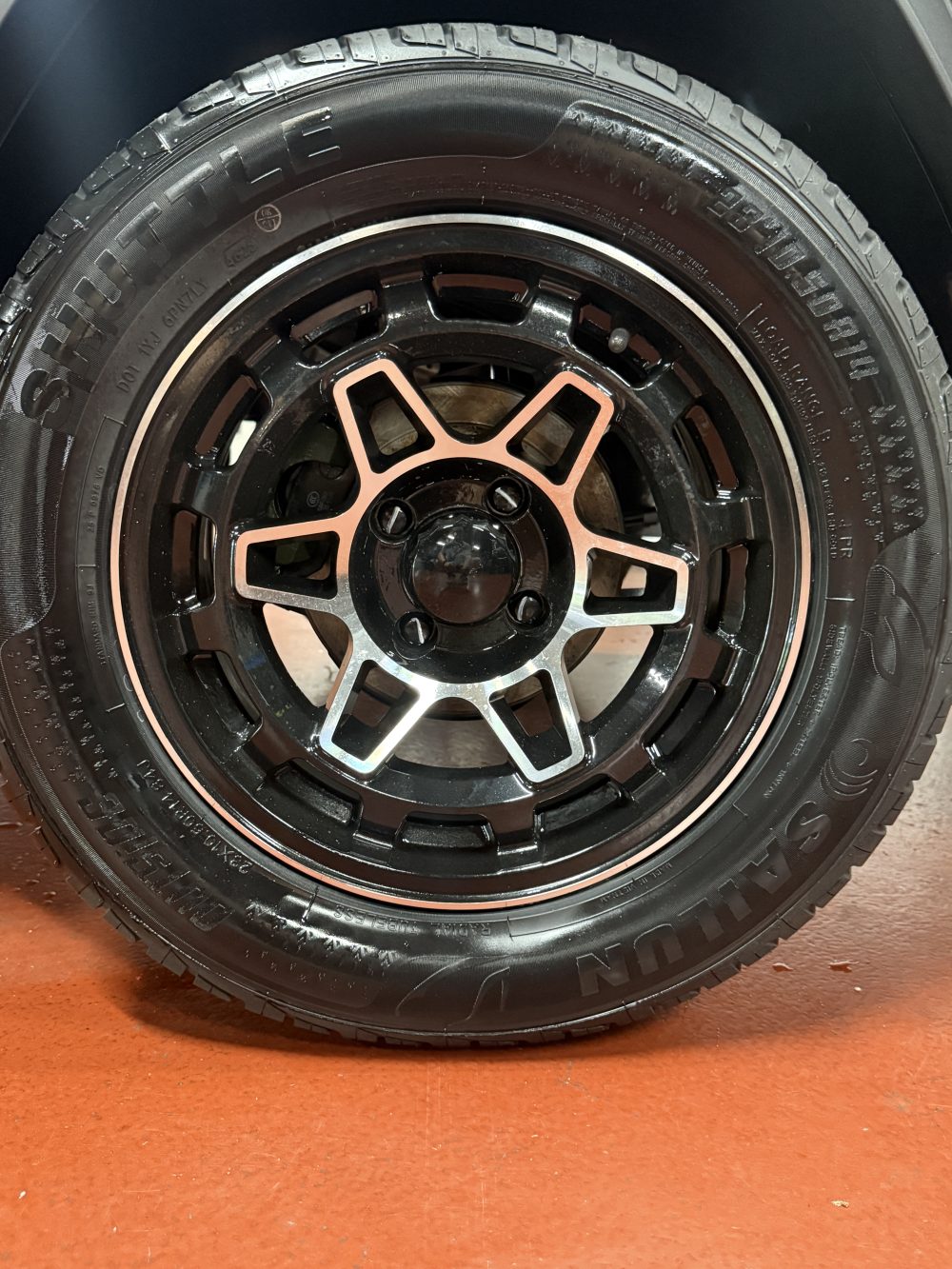 2026 ICON I60FX - Black - Queen City Carts